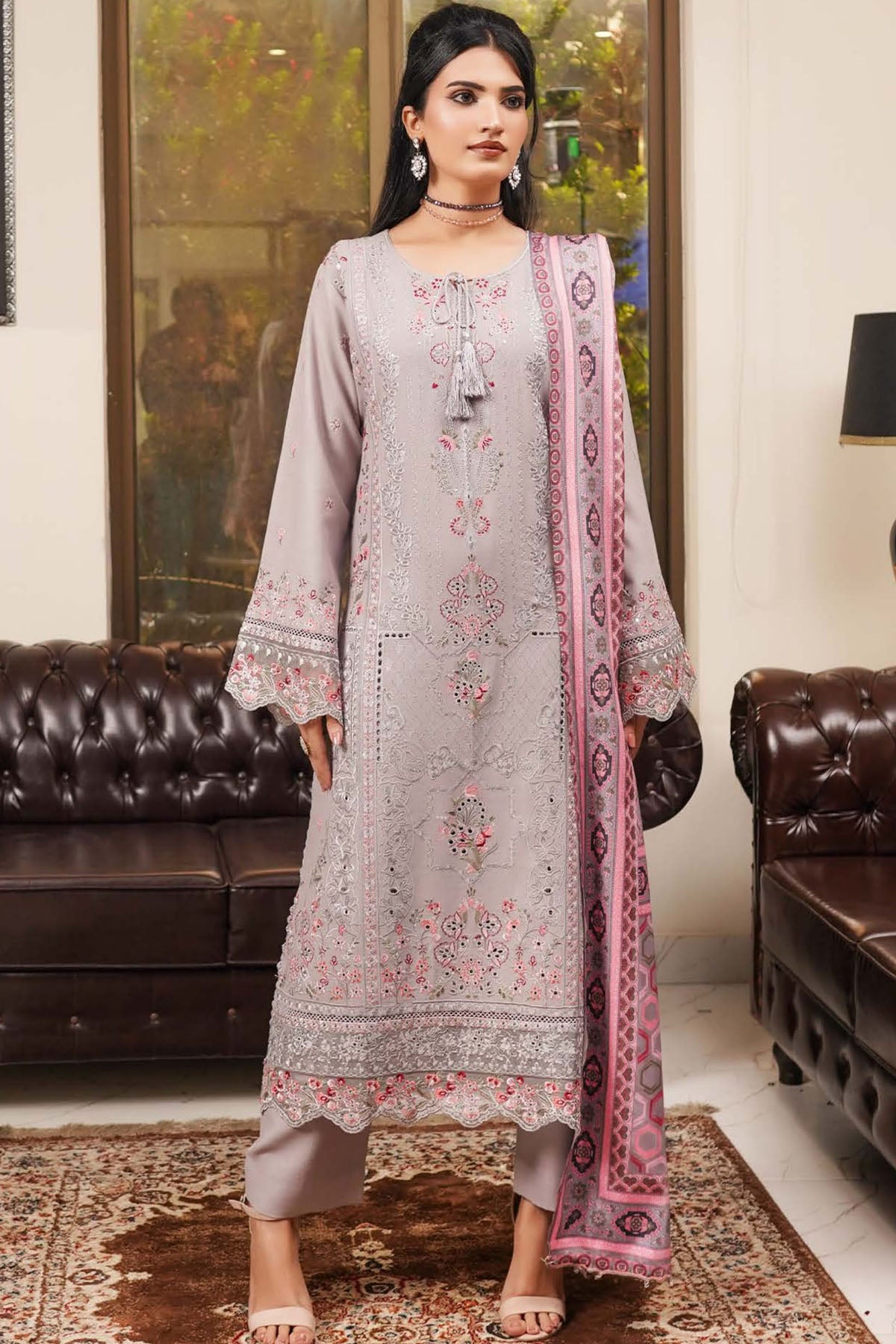 Munira - Floral Dhanak 2525 – RivaaJ