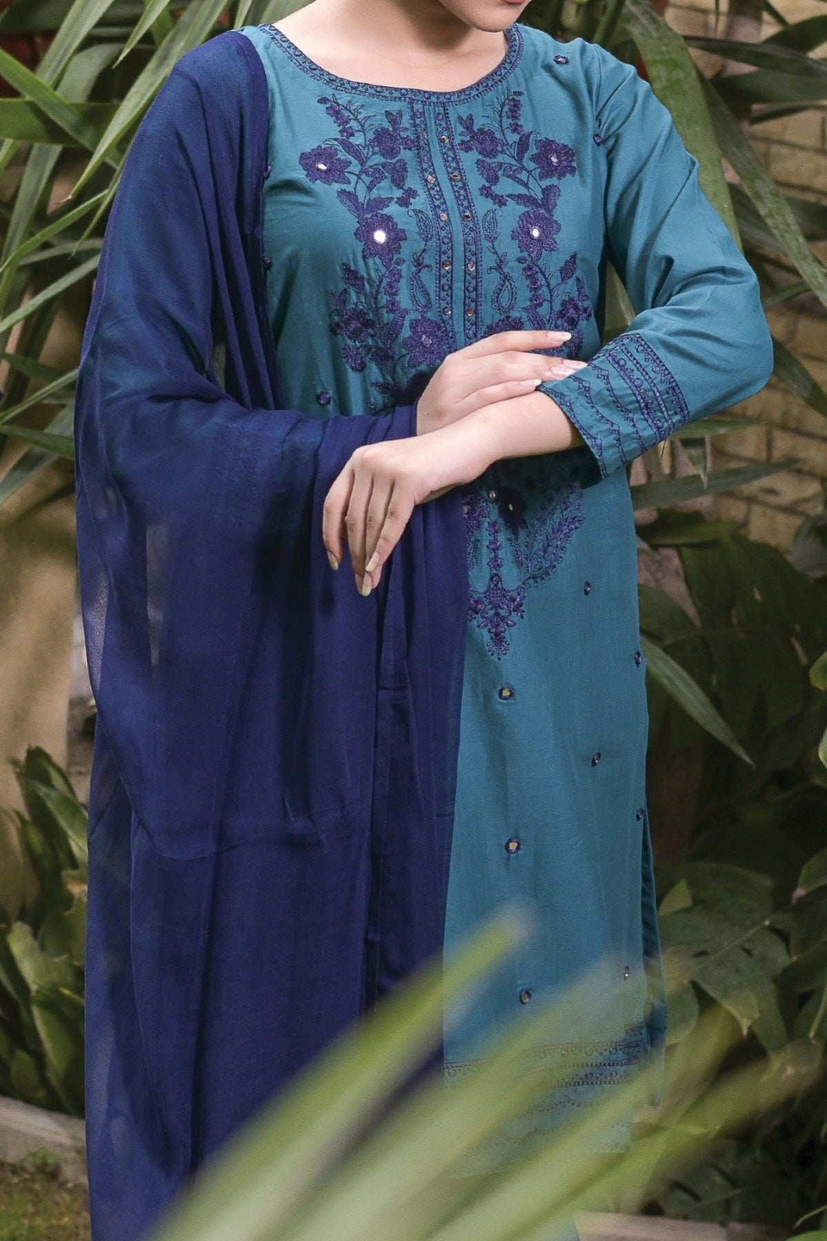 RivaaJ - Salwar Kameez | Pakistani Clothes Online | Pakistani Suits